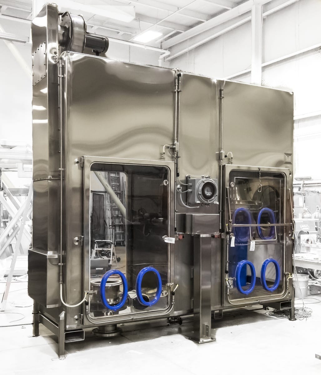 Top-Quality Aseptic Isolator for Precise Compounding Applications