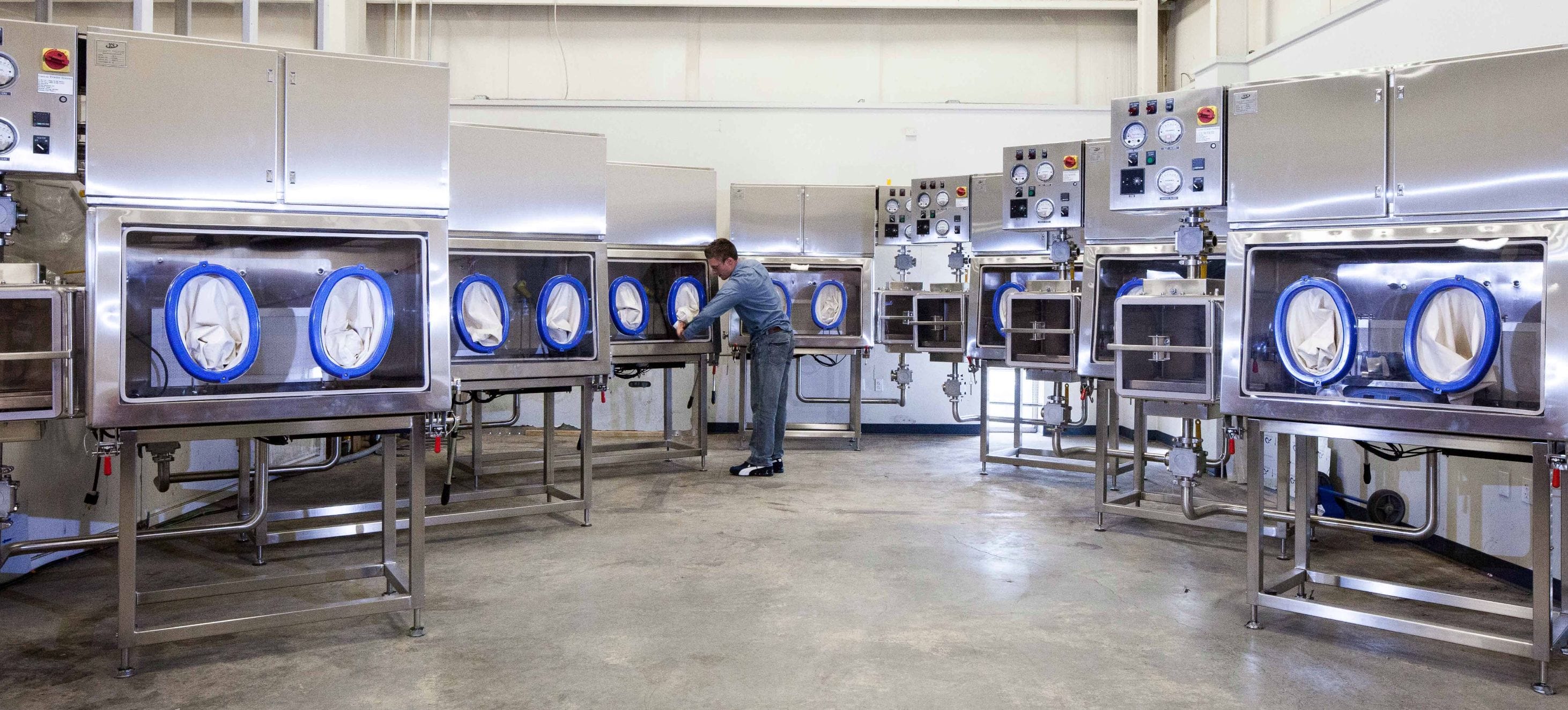 RABS (Rigid Access Barrier System) | Custom Powder Systems